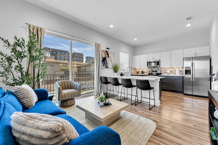 New | Luxury 1br Oak Lawn | Free Parking + Ev - Dallas, TX