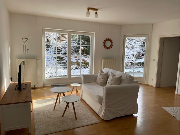 Ruhige Wohnung Mit Gartenblick - Bornheim