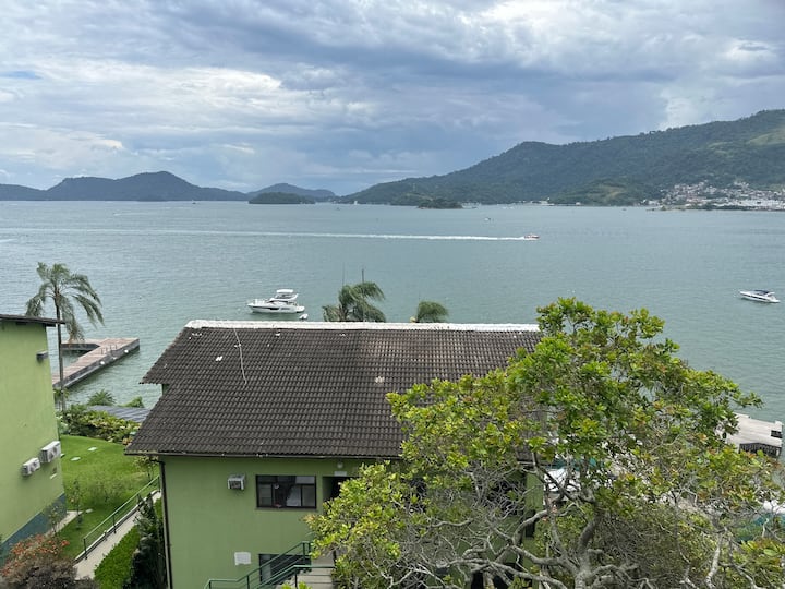 Apartamento Com Vista E Saída Pro Mar, Angra - Angra dos Reis