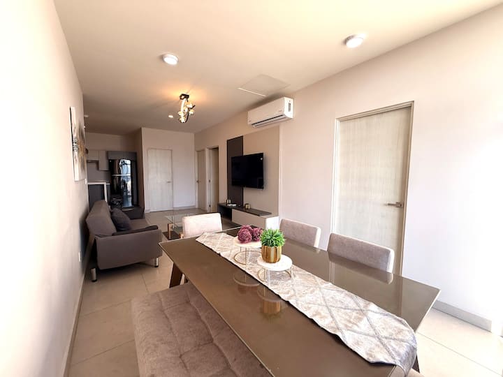 Centrico Alojamiento Para Grupos/10px/wifi/parkin - Monterrey