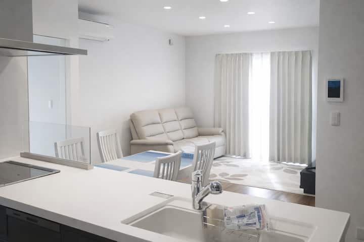 Stay Near Harmonyland | Sleeps 7 | Pickup&parking - 기쓰키시