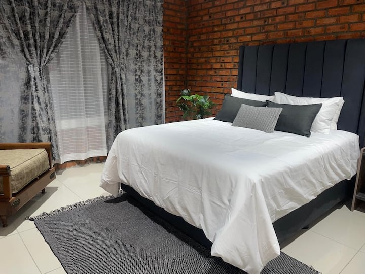 Kubbe Comfort Corner - Bloemfontein