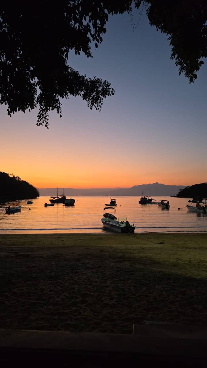 Refúgio A Poucos Passos Do Mar E Da Cachoeira. - Ilha Grande