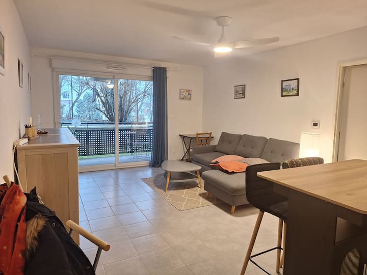 Proche Gare Sncf Appartement Rénové Et Confortable - Colomiers