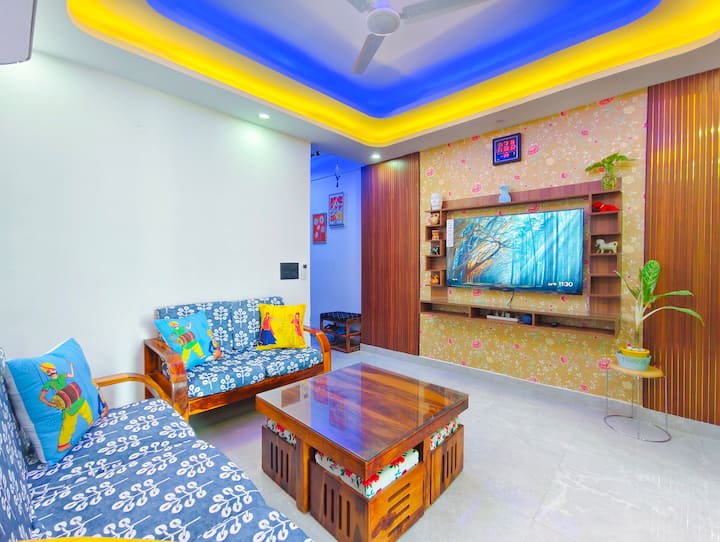 Divisha Home Stay  (Modern Luxury 2bhk Apartment) - New Delhi
