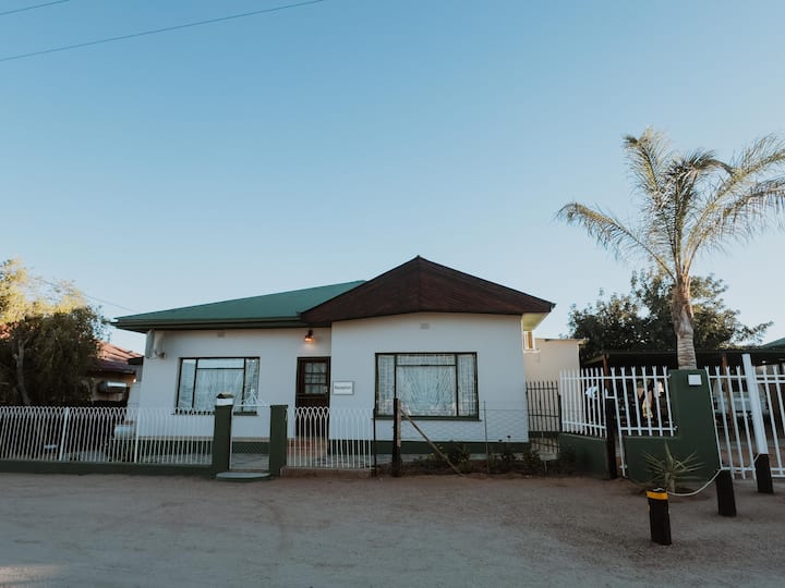 Lekkerbly Chalet 4 - Pofadder