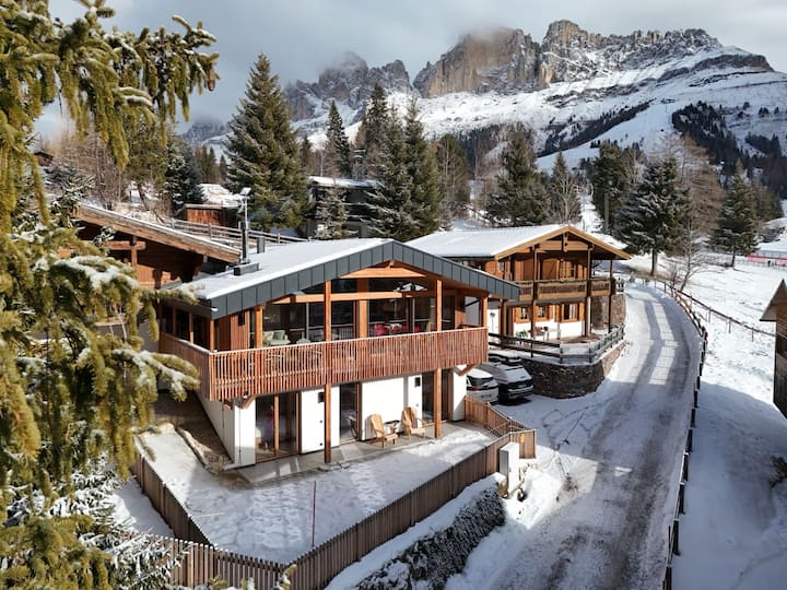 Eagle & Marmot, Carezza Dolomites - Moena