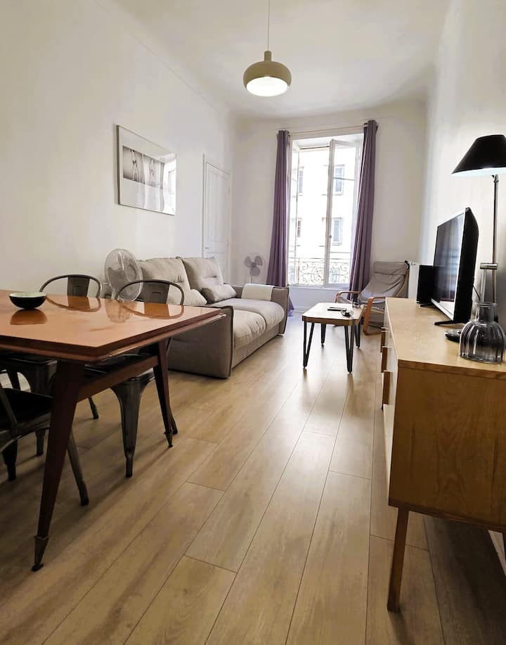 Spacieux, Tout éQuipé – Quartier Du Port - Nizza