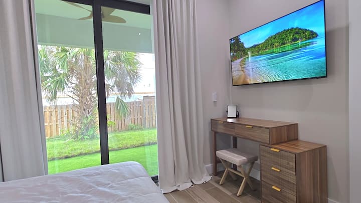 Brand New Luxury Duplex By Warm Mineral Springs - North Port, FL