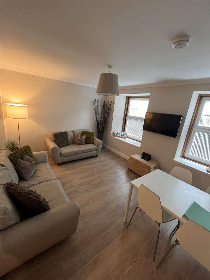 Clean & Stylish City Centre Apartment - Perth