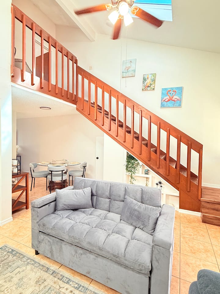 Space Coast Launch Stay - Titusville, FL