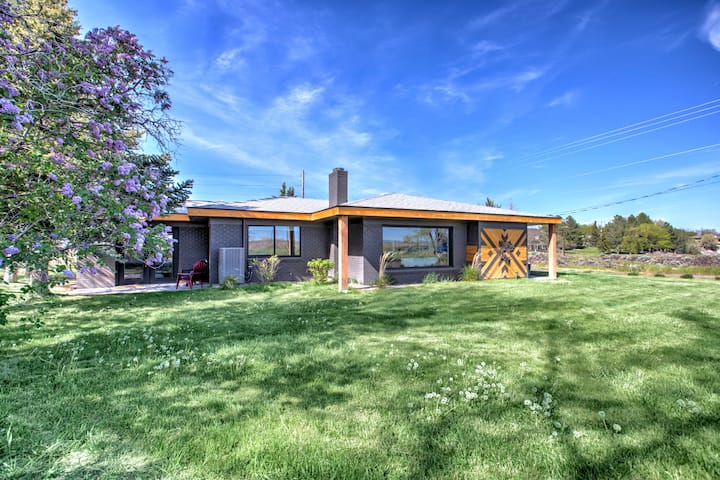 Rock Creek Canyon | 2br, Hot Tub, Fire Pit, Views - Twin Falls, ID