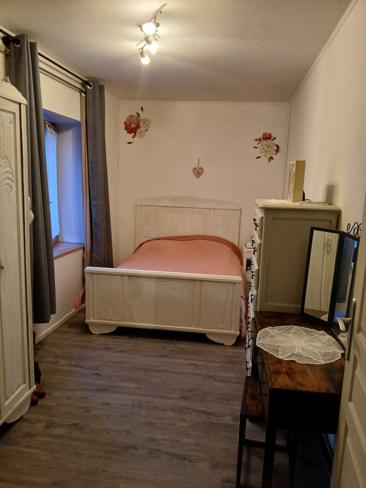 Romantic parenthesis - Houses for Rent in Val-Fouzon, Centre-Val de ...