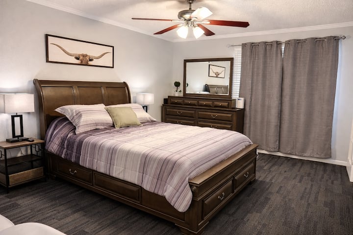 Near Medical Center | Fully Equipped - Emerald Forest - San Antonio