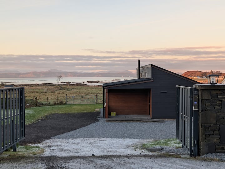 Luxury Cabin | Outdoor Stone Bath | Dog Friendly - Morar