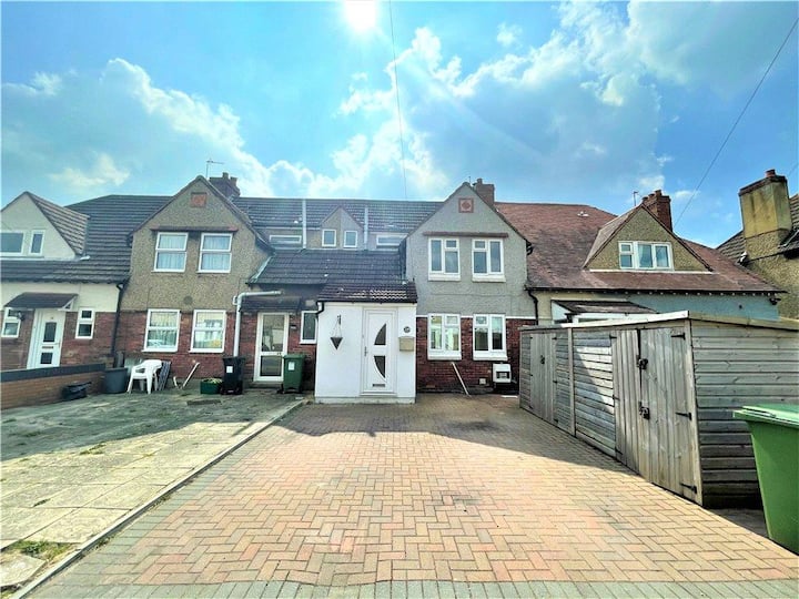 Southsea Home For Up To 6 Free Parking Near Beach - Havant