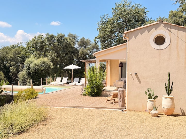 Charmante Villa Mit Pool Und Panoramablick - La Garde-Freinet