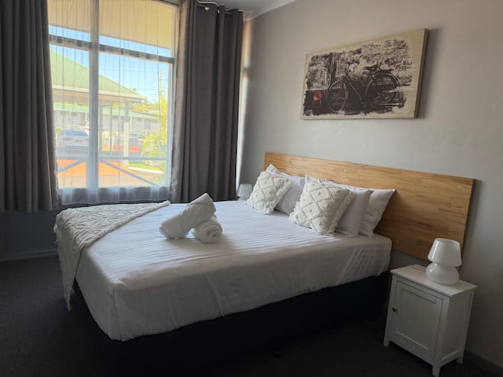 Dawson Motel Family Room - Lismore
