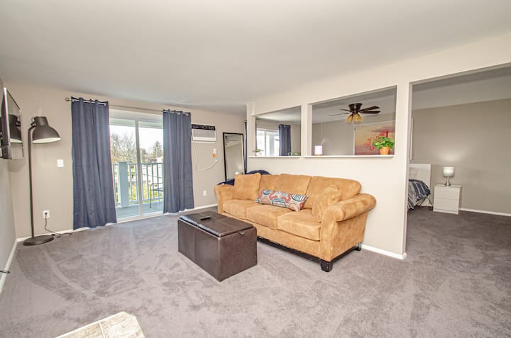 Zen Apartment Near Kettering Hospital And Shops - Beavercreek, OH