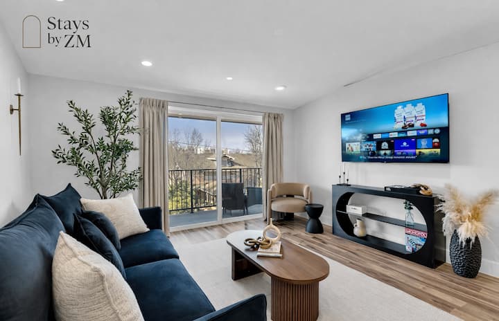 New, Modern Apt In Oak Lawn 1br | Free Parking+ev - Dallas