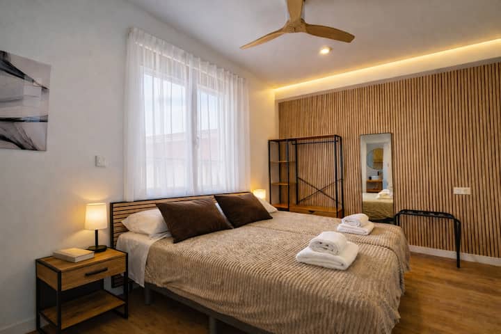 Oak Lodge - Casa 7 Habitaciones 7 Baños - Céntrico - León, Espagne