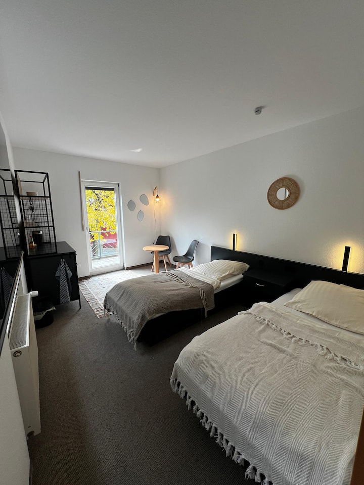 Aparthotel Zur Linde (Zimmer 4) - Euskirchen