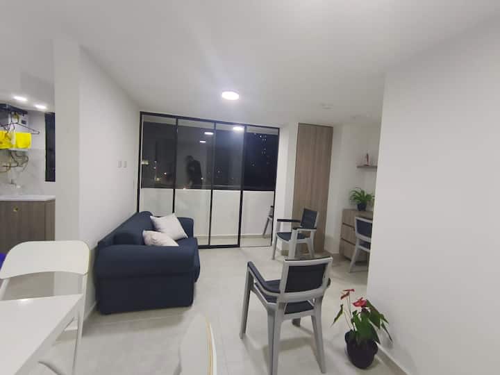 Moderno Y Acogedor Apartamento En Ríonegro - Rionegro