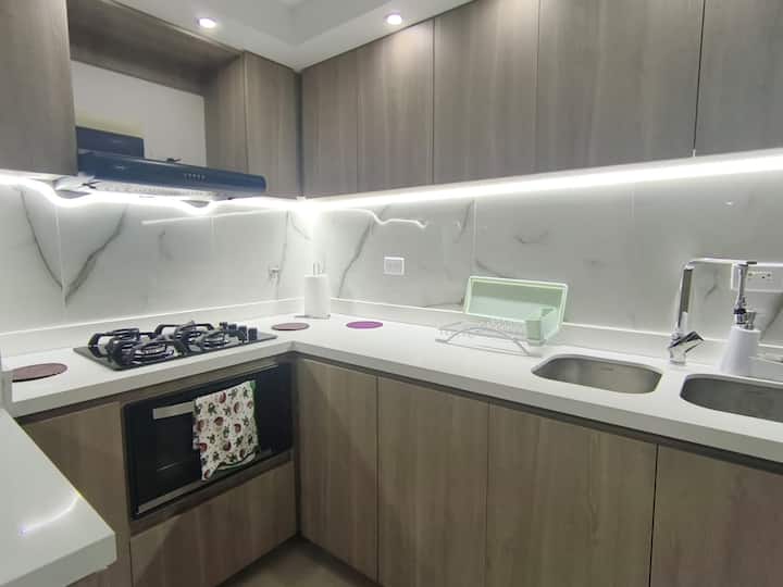 Moderno Y Acogedor Apartamento En Ríonegro - Rionegro