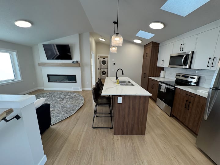 Carriage House In Collingwood, Calgary - カルガリー