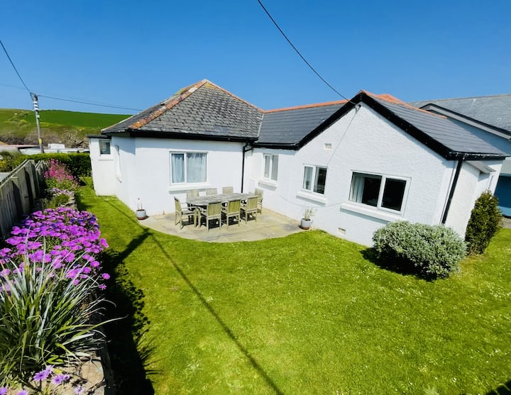 Nellore - Located Next To The Beach With Sea Views - Padstow