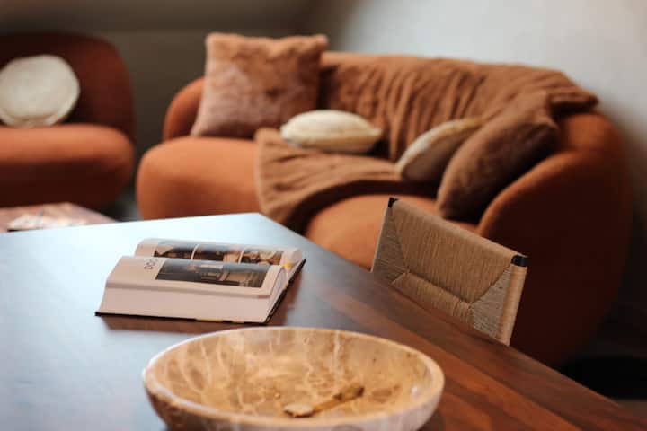 Modern Appartement Met 2 Kamers En Open Keuken - Gand