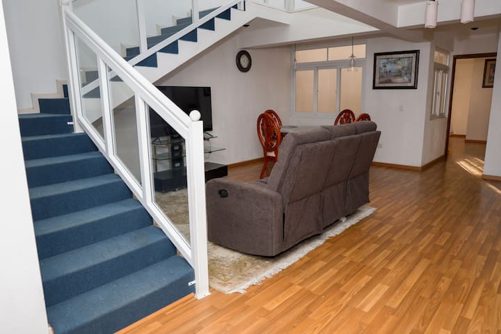 Alojamiento Exclusivo - Cerca De Aeropuerto Xela - Salcajá