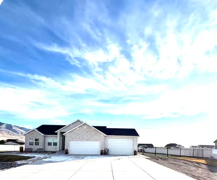 Cozy Lake Point Basement Apartment. - Great Salt Lake State Park, Magna