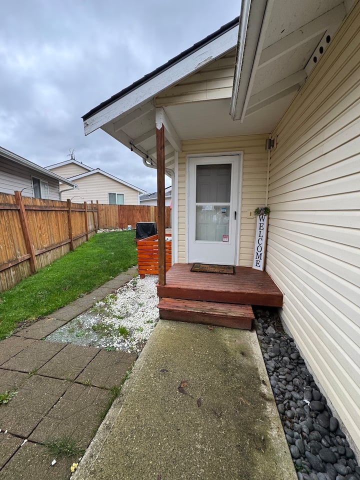 Cozy Arlington Home | Fully Fenced - Marysville, WA