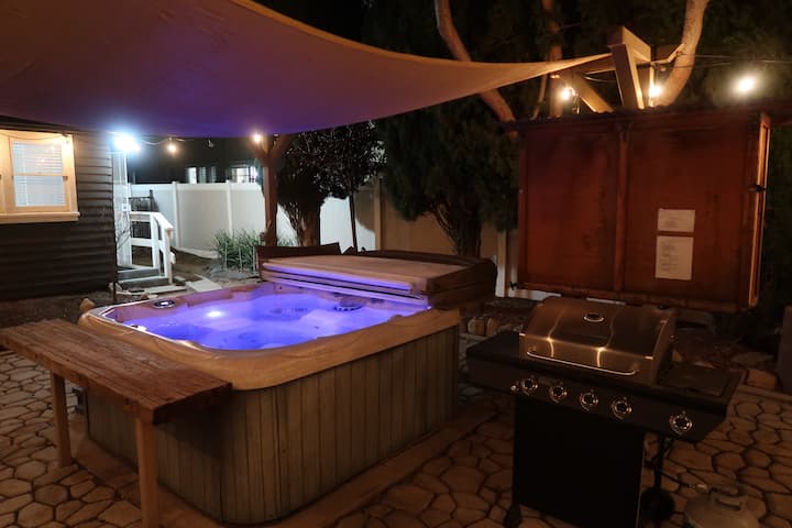 Bungalow Studio W/ Jacuzzi + Fire Pit + Bbq - Banning, CA