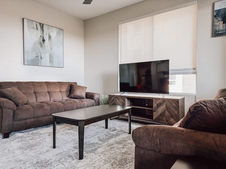 La Retreat With Stunning Dtla View - West Hollywood, CA