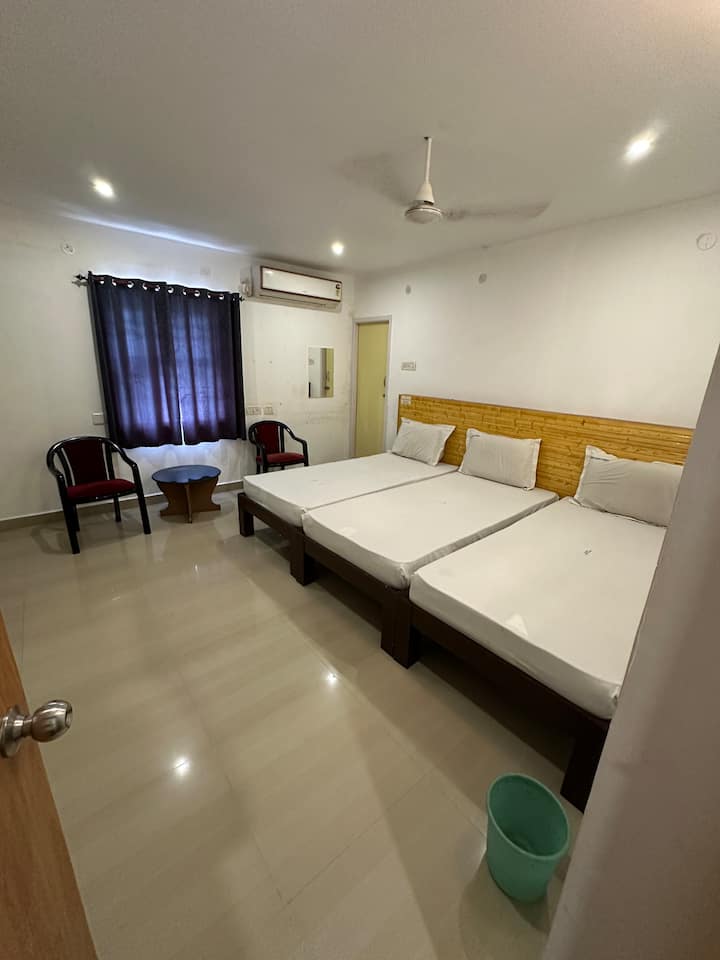 Smart Guest Rooms. Economic And Comfortable - Chennai