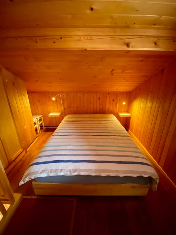 Chalet De Montagne Au Calme Près Des Commodités - Sion
