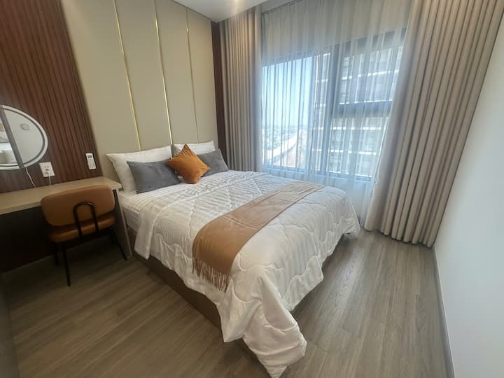 Luxury 2 Br Gh2, Glory Height, Vinhomes 9 District - Ho Chi Minh