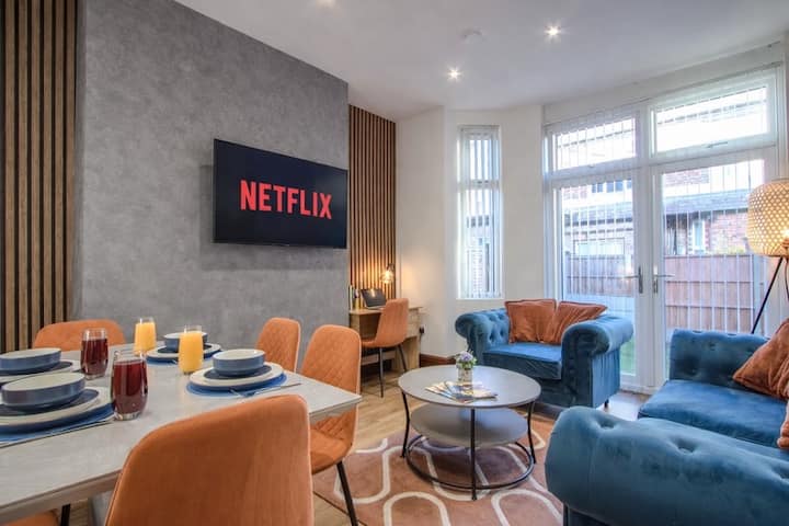 Central & Link | Serviced Stay | Contractor-ready - Altrincham