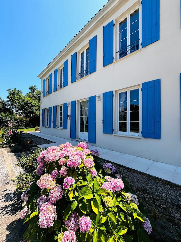 Maison De Maître Piscine Et Jacuzzi - Landes