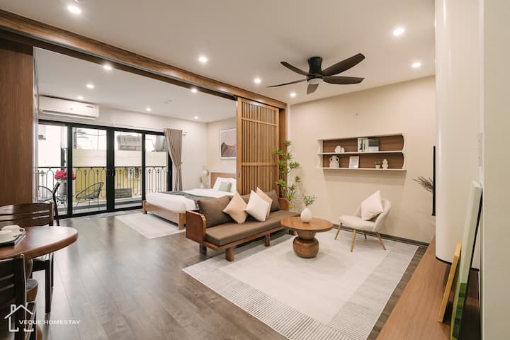 West Lake Big Room/balcony/washer/kitchen/lift 5.1 - China