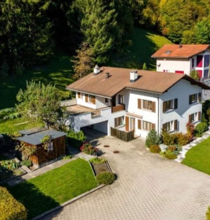 3.5 Zimmerwohnung (Parterre) An Ruhiger Lage - Lenzerheide