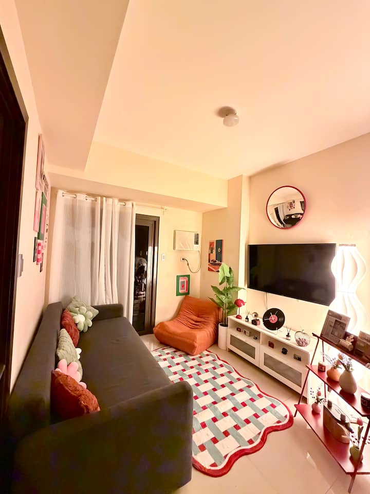 Bauhaus 1br W Free Pool—moa+naia+picc+us Embassy - Metro Manila