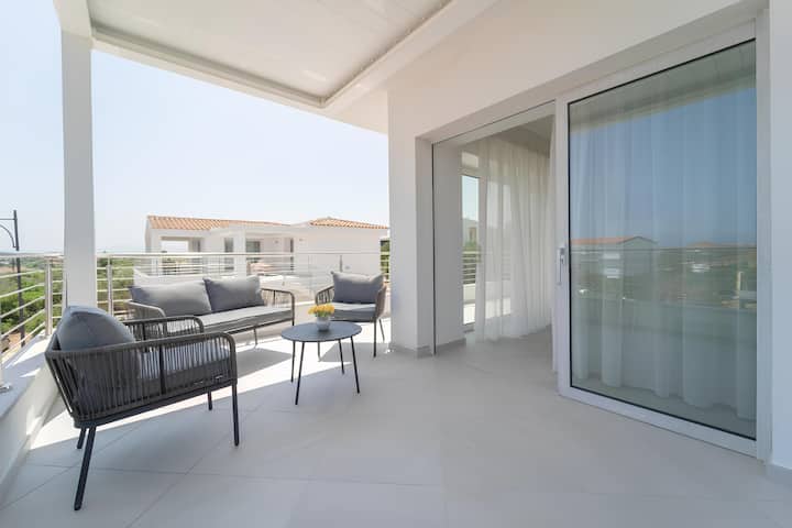 Luxi By Ng Collection 2 Bedroom Apartment View - Golfo Aranci