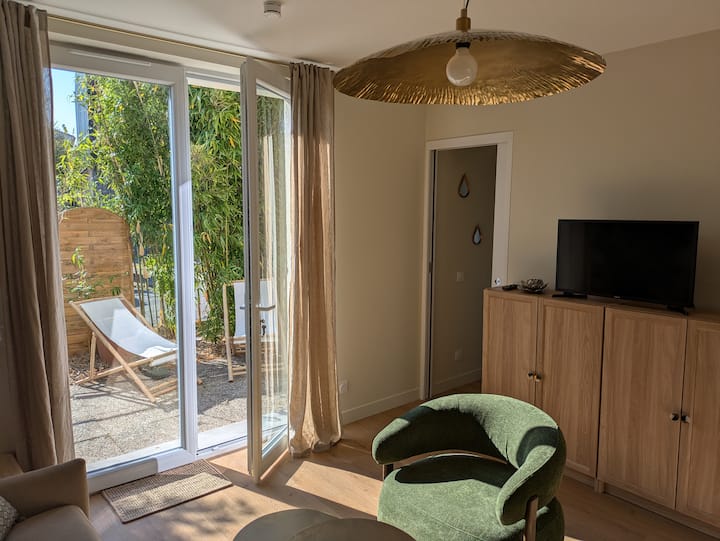 Maison T2 "Urban Chic" - Ibis Budget Nantes Reze Aeroport