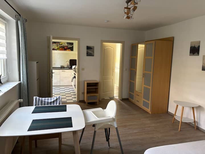 Idyllisches Appartement Mit Separater Küche - Sankt Augustin