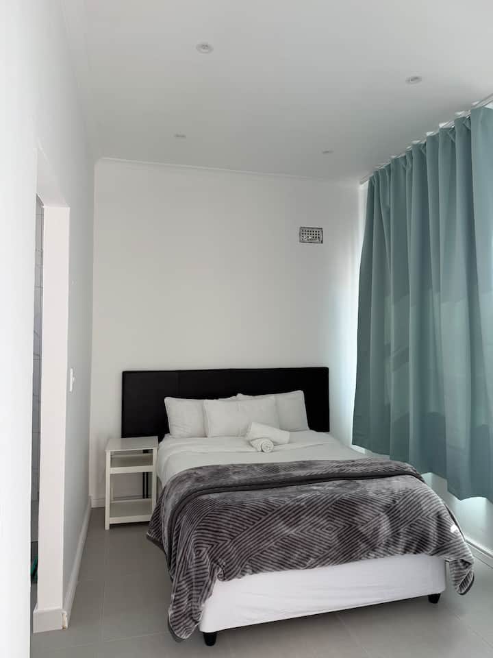 Fradel-unit 3 - Goodwood