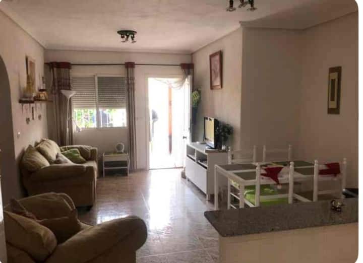 Sunny Escape - Cabo Roig