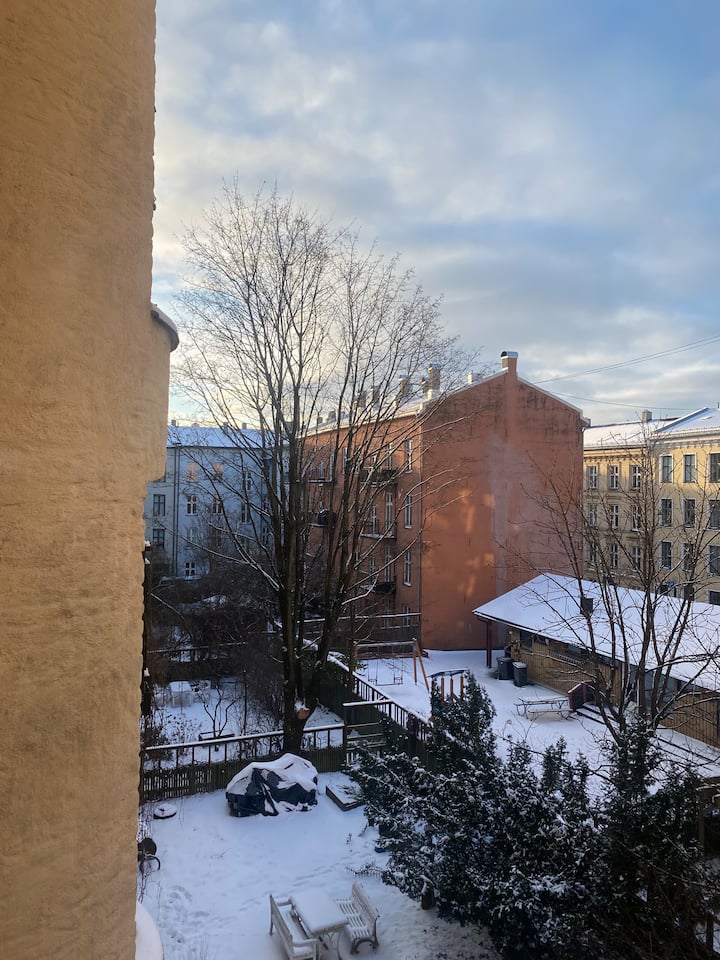 Central Roomy Apartment At Artsy Grunerløkka - Oslo